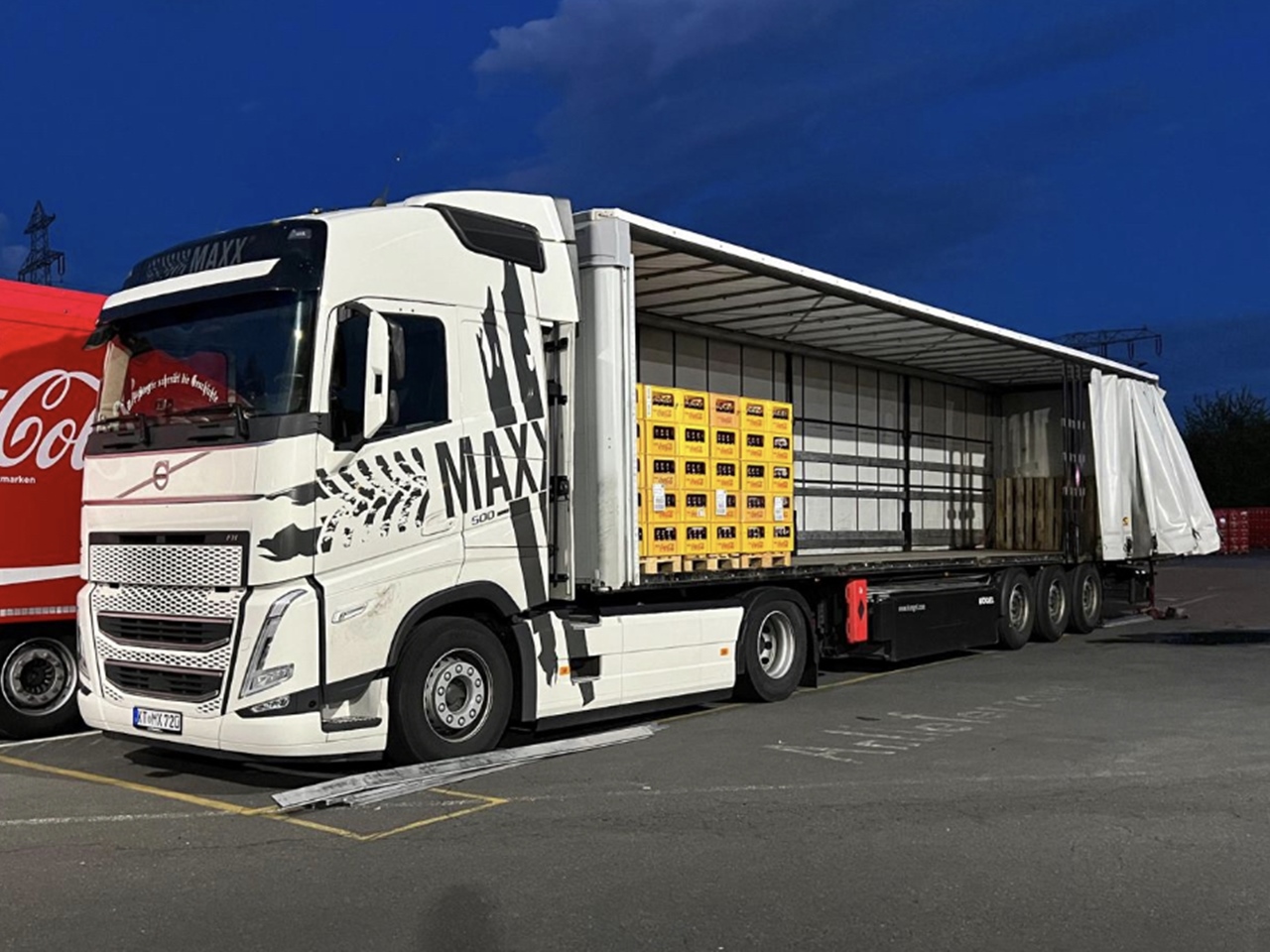 Internationaler Transport made by Maxx GmbH